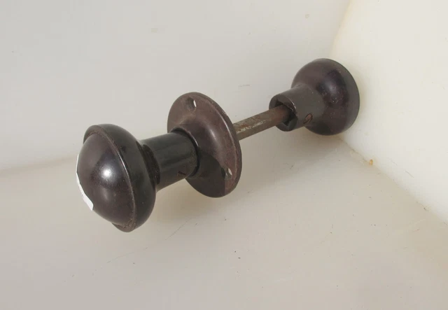 VINTAGE BAKELITE DOOR Knobs Handles 1 Plate Art Deco 1930's Antique Old £13.00 - PicClick UK