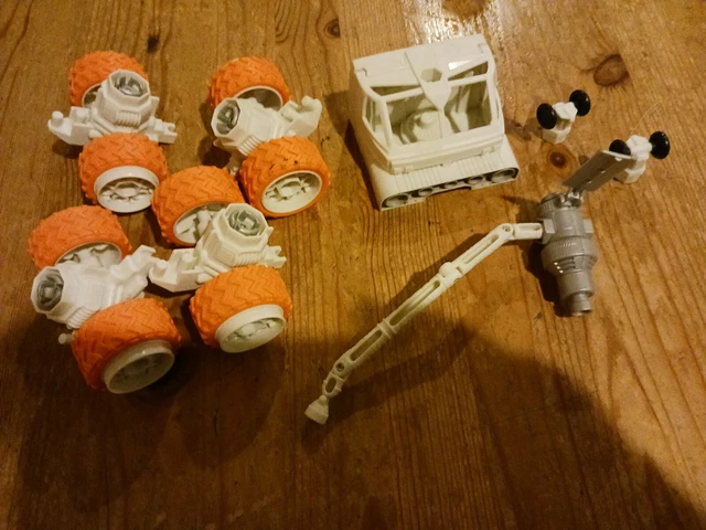 MATCHBOX MEGA RIG Space Shuttle Mission Spare parts £5.00 - PicClick UK