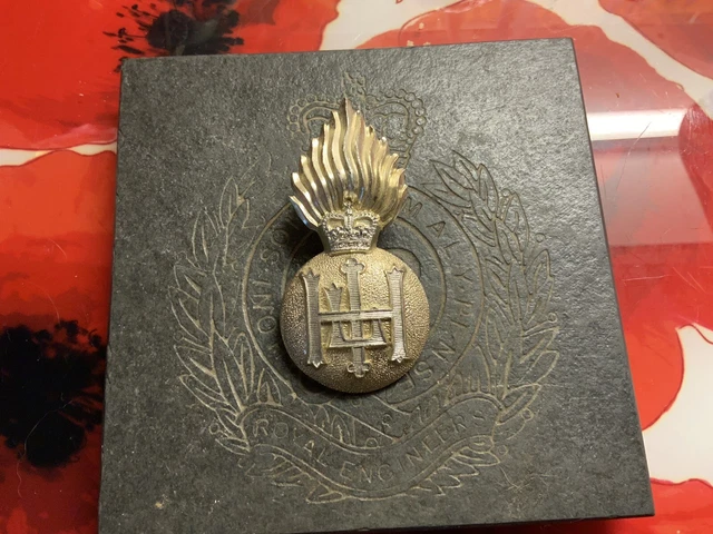 BRITISH ARMY CAP Badge. The Royal Highland Fusiliers. ( 010. ). £3.20 ...