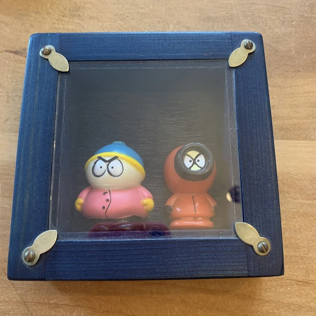 SOUTH PARK FIGURES kenny and cartman In Lovely Display Box £14.99 ...