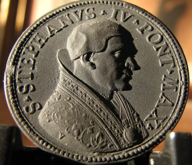 WEDGWOOD 1770'S Rare Black Basalt Medal Of Pope Saint Stephanus Iv ...