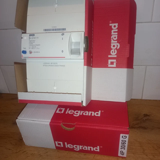 LEGRAND 30-60A DISJONCTEUR de Branchement Triphasé (401011 ...