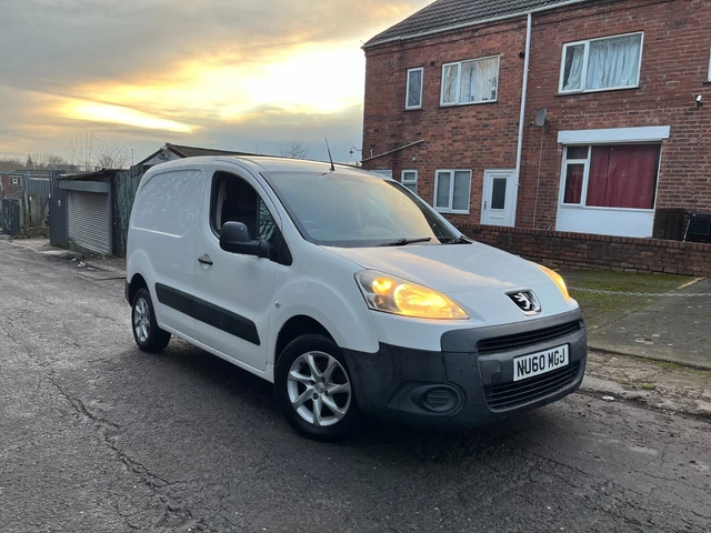 DEPOSIT TAKEN PEUGEOT Partner 1.6 Hdi , Mot till 30/06/2026, Fresh ...