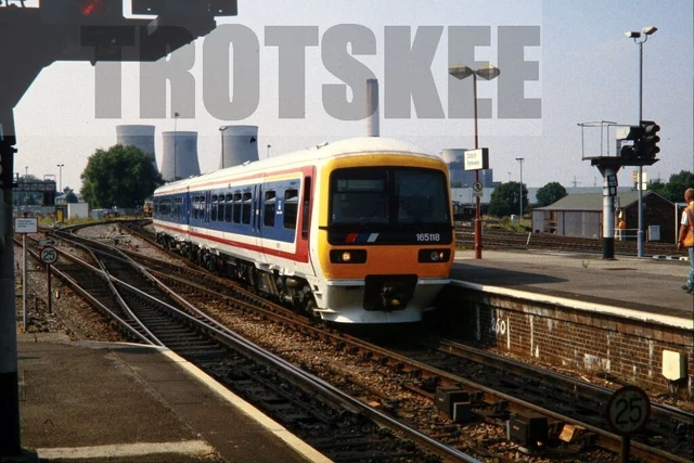 35MM SLIDE BR British Rail Diesel DMU Class 165 165118 Didcot 1995 ...