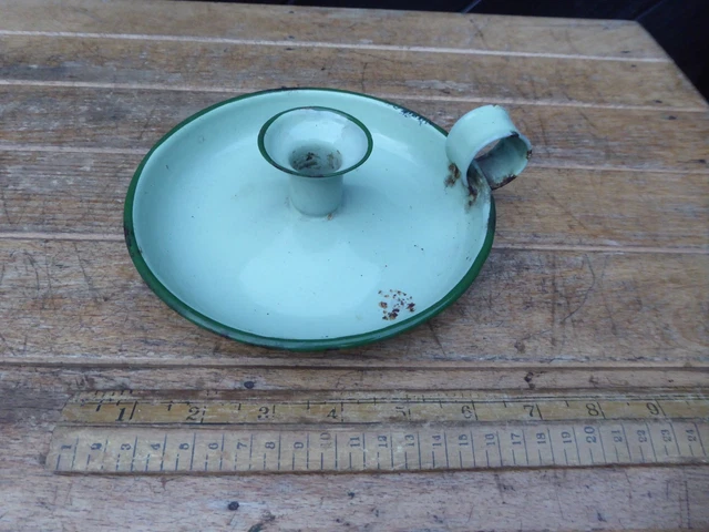 ANTIQUE ENAMEL CANDLE Holder . Wee-Willie-Winkie Chamber Stick - Green ...