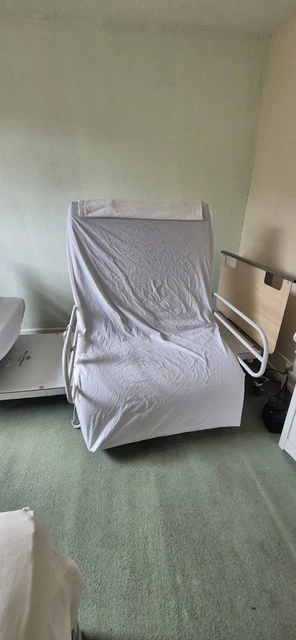 THERAPOSTURE ADJUSTABLE ROTATING Flat-to-Seated Electric Rotoflex ...