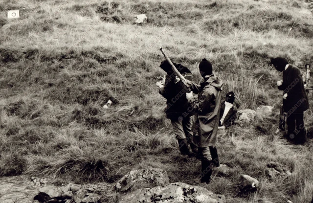 1976 SOUTHERN IRELAND Irish Republican Army IRA COMMANDO Photo ...