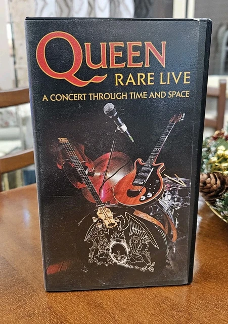 VHS QUEEN RARE Live A Concert Through Time And Space EUR 3,96 - PicClick IT