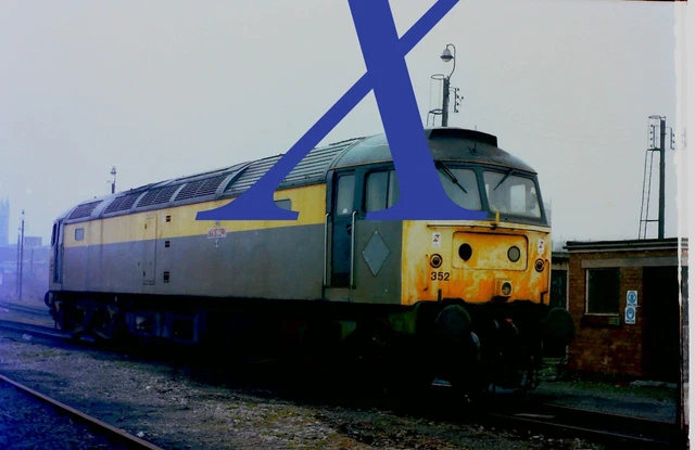 UK RAILWAYS 35MM COLOUR NEGATIVE: 47352 at FRODINGHAM DEPOT 18-08-1995 ...