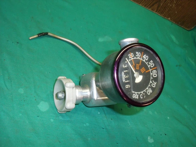 CITROEN 2CV 2 Cv Compteur Jaeger Avec Boitier Essuie Glace En Tres Bon ...