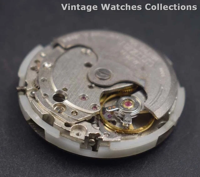 CITIZEN-8200 AUTOMATIC NON Working Watch Movement For Parts/Repair Work ...