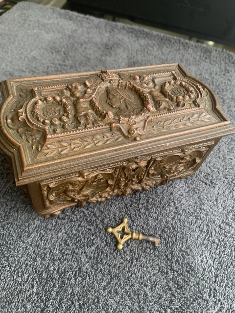 1897 QUEEN VICTORIA Diamond Jubilee Jewellery Box/casket. £114.00 ...