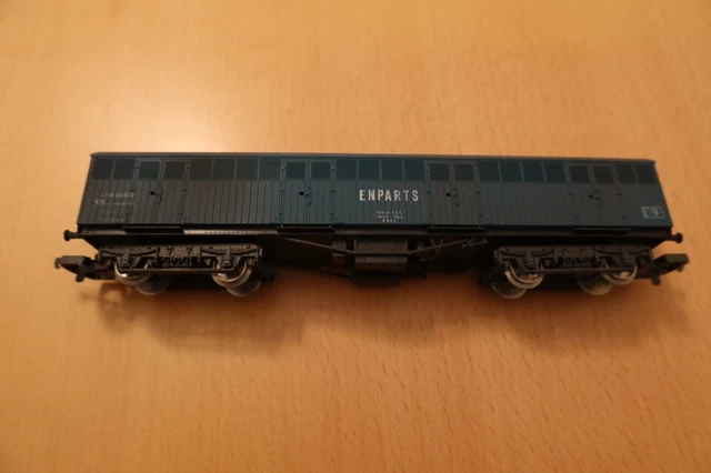 LIMA 00 Br Blue 50' Guv Bogie ' Enparts ' Parcel Van / Coach £9.00 ...