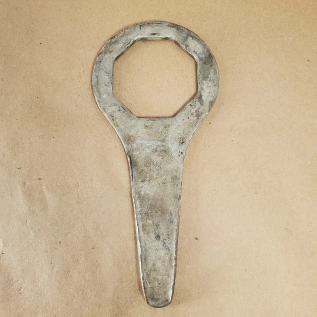 ORIGINAL MG MGB Octagonal Knock Off Wrench Wheel Spinner Tool OEM $37. ...