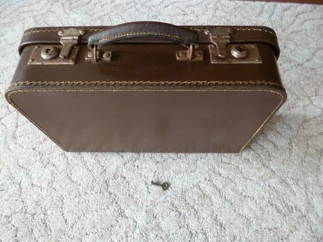 ANTIK KINDERKOFFER KLEIN Koffer Reisekoffer 1 Schlüssel Vintage EUR 60 ...