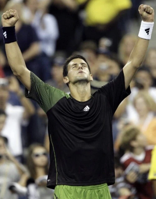 ADIDAS (M) DJOKOVIC 2008 Tennis Shirt Nike US Open Tennis Nadal Federer ...