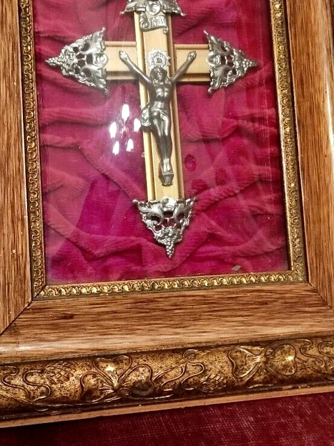 ANCIEN CADRE CRUCIFIX Jesus Christ Janseniste Metal Cross Verre Bombe ...