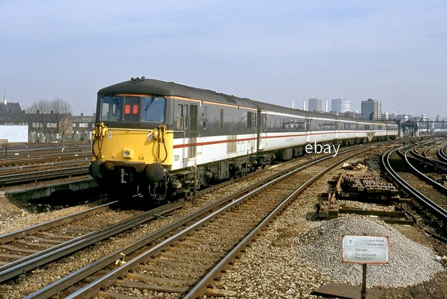 ORIGINAL 35MM SLIDE BR Class 73 no.73211 at Clapham Junction +rights ...