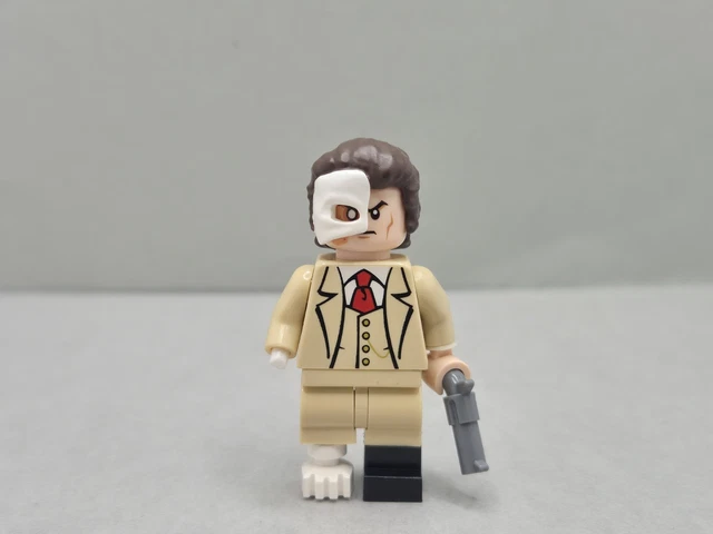 LEGO TWO-FACE DC Superheroes Batman Minifigure Original Design £26.72 ...