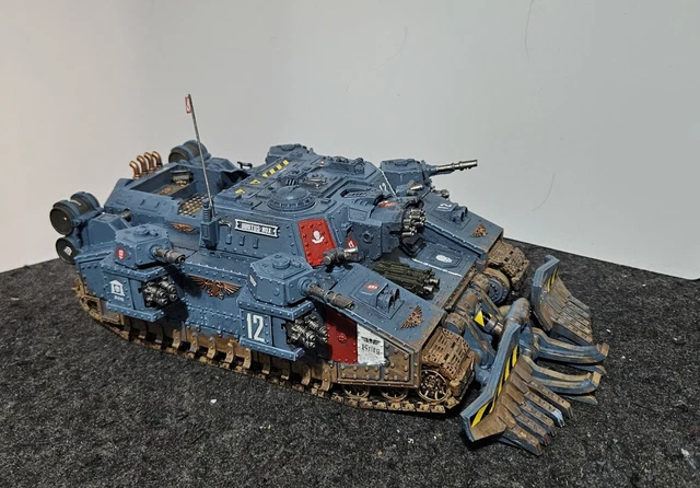 CARRO ARMATO WARHAMMER 40k Stormlord con aratro miniera aggiunto ...