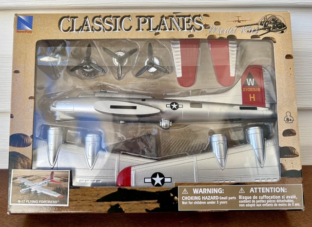 NEW RAY TOYS Classic Planes Model Kits B-17 Flying Fortress Red 1:72 ...