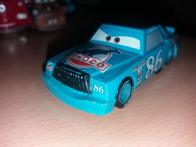 DISNEY PIXAR CARS Dinoco Chick Hicks #86 Mattel 1:55 Metall EUR 6,49 ...