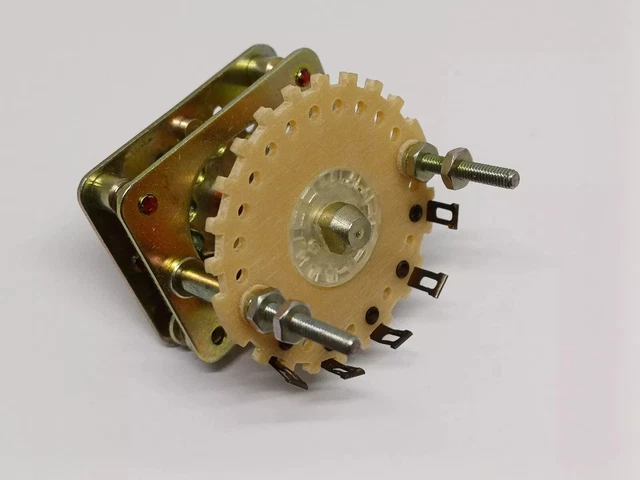 ROTARY WAFER SWITCH 4 Position Single Pole 50mA 250V With Shaft £15.38 ...