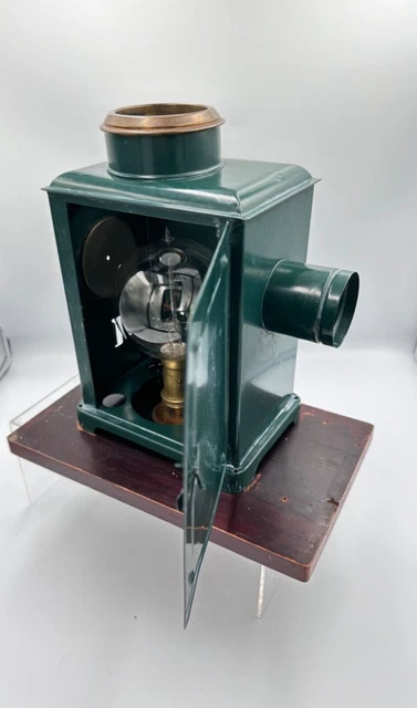 ANCIENNE LANTERNE MAGIQUE signé G.C jeu jouet pré cinema tole lampe décor 1900 EUR 89,00 ...