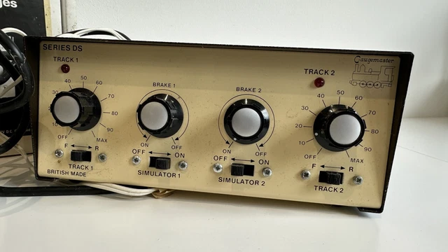 GAUGEMASTER N/OO GAUGE Model DS Twin Track Controller with Brake ...