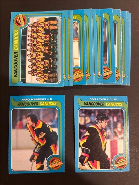 1979-80 OPC O-PEE-CHEE Vancouver Canucks Team Set 17 cartes comme neuf ...