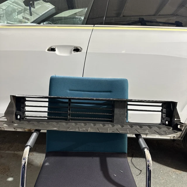 GENUINE NISSAN QASHQAI J12 21-ON intercooler air guide duct channel ...