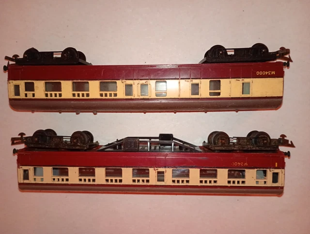 TRIANG BR CREAM and maroon coaches x 2 for OO gauge model railway £5.45 ...