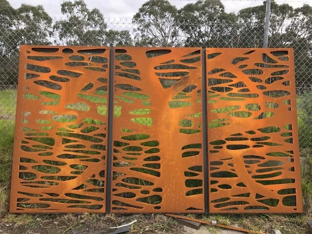 DECORATIVE GARDEN METAL Fence Screen 'Outback' Lasered, 2000x2250 ...