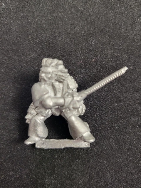 GW - WH40K Rogue Trader Imperial Fists Space Marine Captain Huron Grimm ...