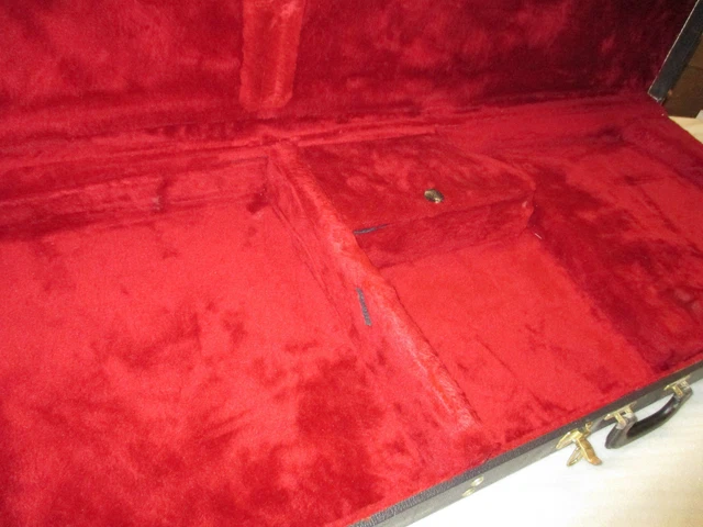 1984 GIBSON EXPLORER BASS CASE - made in USA EUR 365,00 - PicClick DE