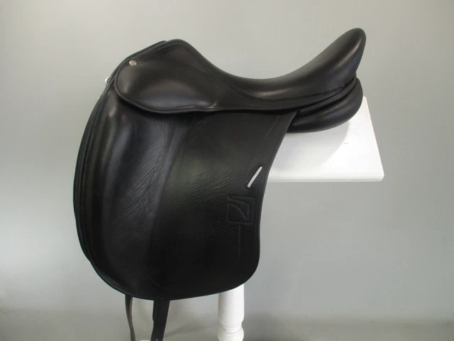 LUC CHILDERIC DAC Dressage Saddle 17" W $4,550.00 - PicClick AU