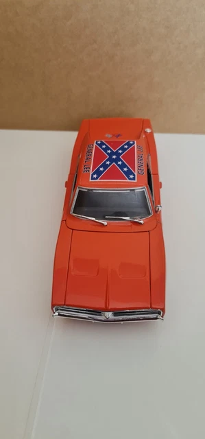 DUKES OF HAZZARD 1:18 General Lee Rare Die Cast 1969 Dodge Charger ...