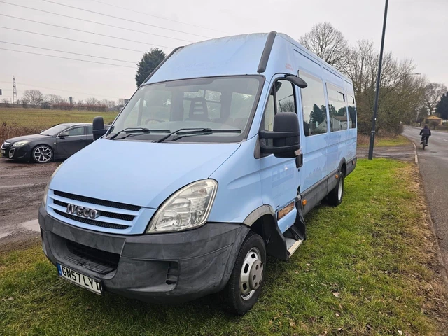IVECO DAILY 3.0 Mini Bus 45C15 From Charity 17 Seats Low Miles 16K Mot ...