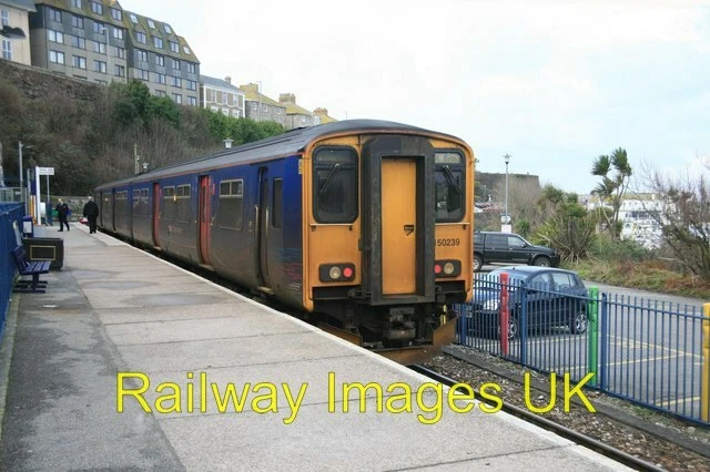 RAILWAY PHOTO CLASS 150 DMU St Ives Station c2011 £2.00 - PicClick UK