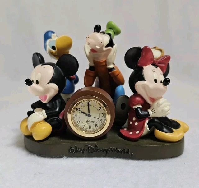 WALT DISNEY WORLD Collectible Quartz Desk Clock with Mickey and Friends ...