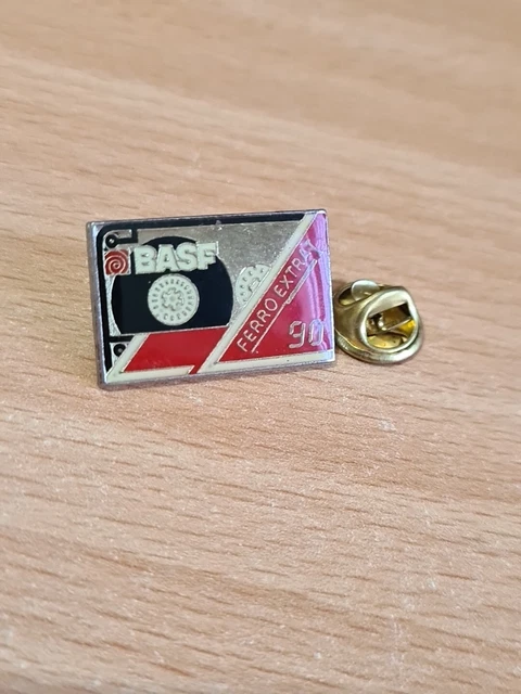 (M3) PIN'S BASF 90 Ferro Extra EUR 2,40 - PicClick FR