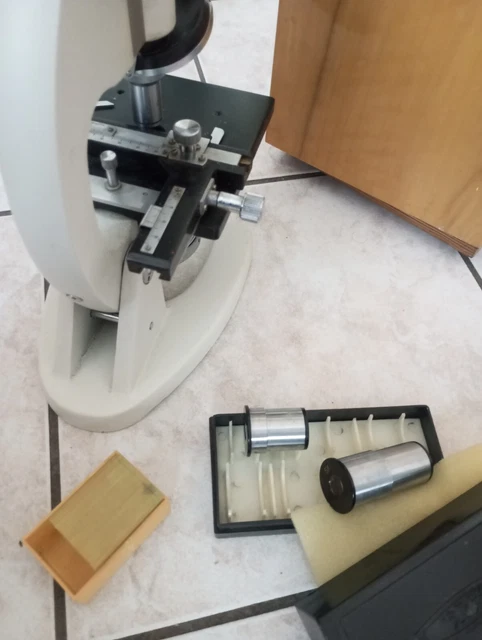 MICROSCOPE PARALUX LABO 403 Boite Accessoires Ancien Annee 70/80 ...