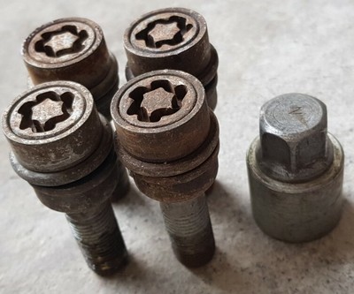GENUINE VW T5 T6 Transporter Locking Wheel Nuts Bolt Key Set 16" 17 ...