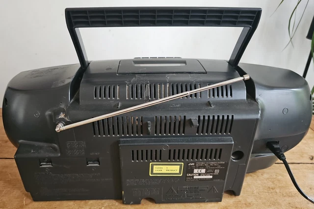 JVC RC-XC1 PORTABLE Boombox AM/FM Radio Cassette/3-Disc CD Changer ...