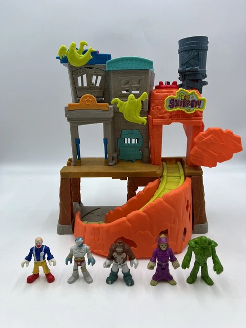 FISHER-PRICE IMAGINEXT SCOOBY Doo Ghost Town Playset W/ Bag Guys ...