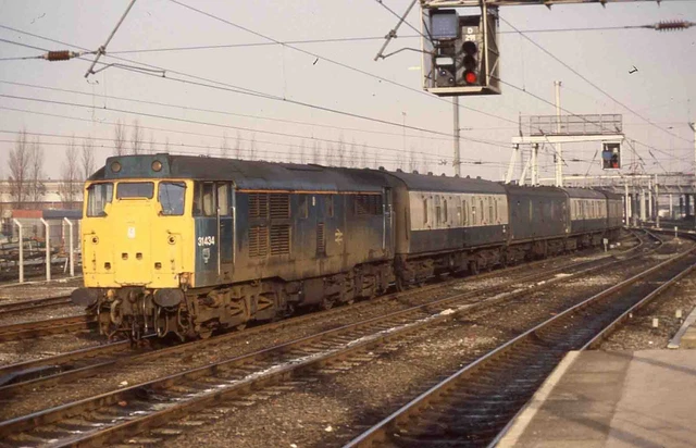 35MM SLIDE BR British Rail Diesel Loco Class 31 31434 doncaster 1987 ...