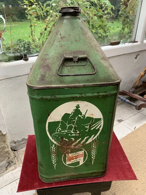 VINTAGE WAKEFIELD AGRICASTROL Tractor Oil 5 Gallon Pyramid Can Tin with ...