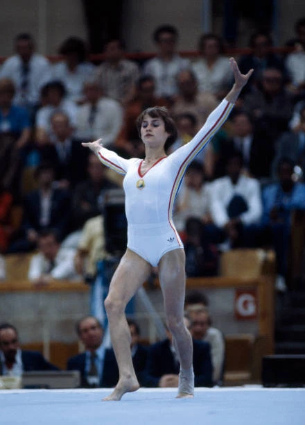 ROMANIAN GYMNAST NADIA Comaneci pictured in action in the floor e - Old ...