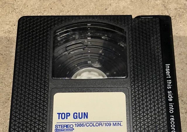 TOP GUN TOM Cruise Kelly McGillis Val Kilmer Anthony Edwards action VHS ...