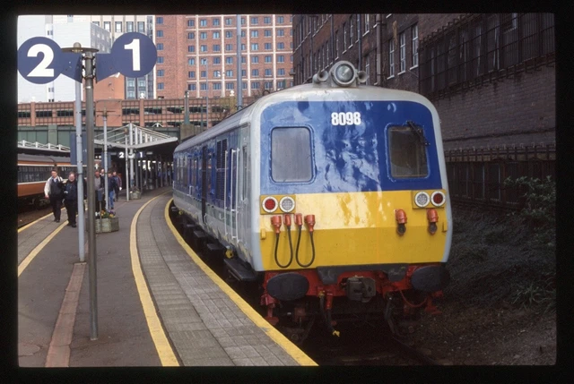 ORIGINAL 35MM SLIDE- Irish Railways - DMU 8098 at Great Victoria Street ...